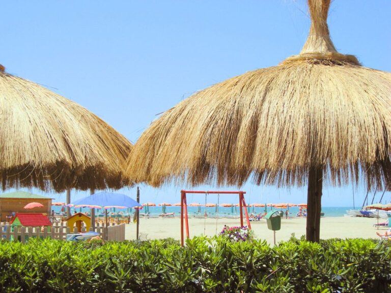 7 Best Beaches to Visit Near Rome in 2025 – World by Isa